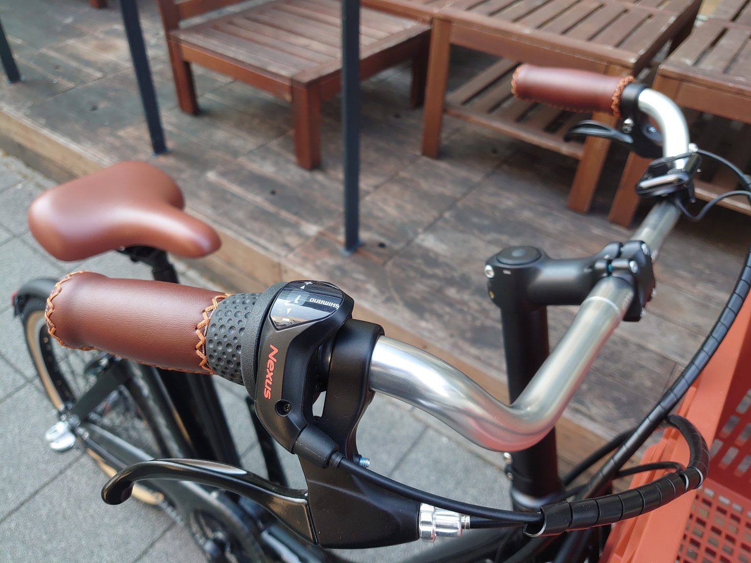 【e-bike×カスタム】『Q3』ネオレトロ・カーゴバイクカスタム | モトベロ 電動アシスト自転車の専門店